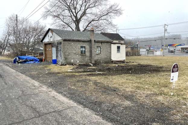 229 Main St, Archbald, PA 18403 | MLS# 23688 | Redfin 229 Main St, Archbald, PA 18403 | MLS# 23688 | Redfin