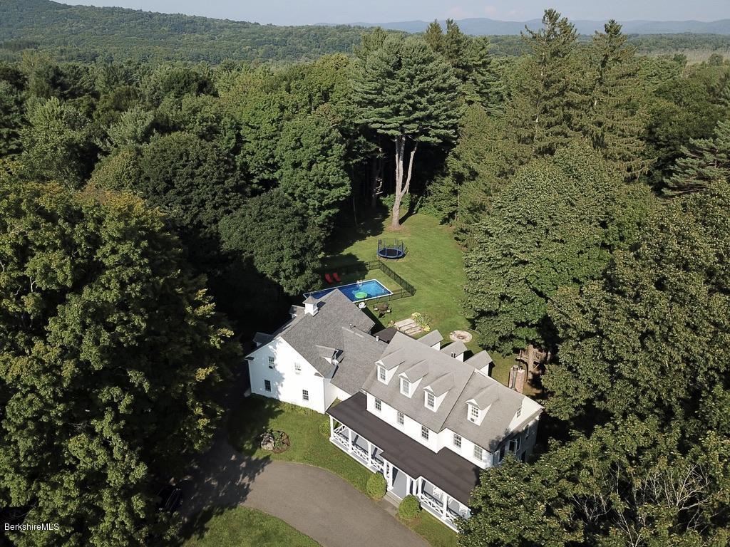 12 Prospect Hill Rd, Stockbridge, MA 01262 | Redfin 12 Prospect Hill Rd, Stockbridge, MA 01262 | Redfin