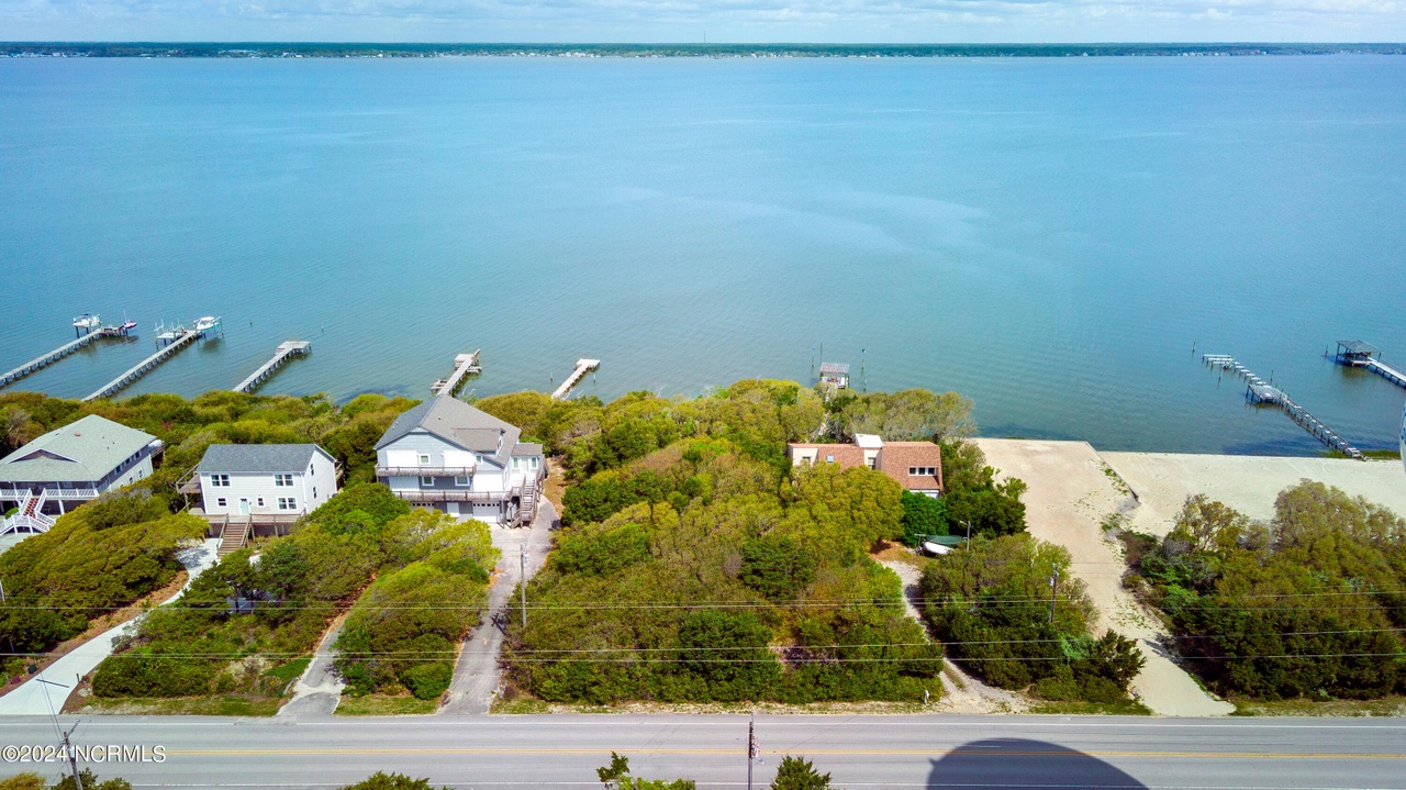 708 Emerald Dr Emerald Isle Nc 28594 Mls 100438593 Redfin