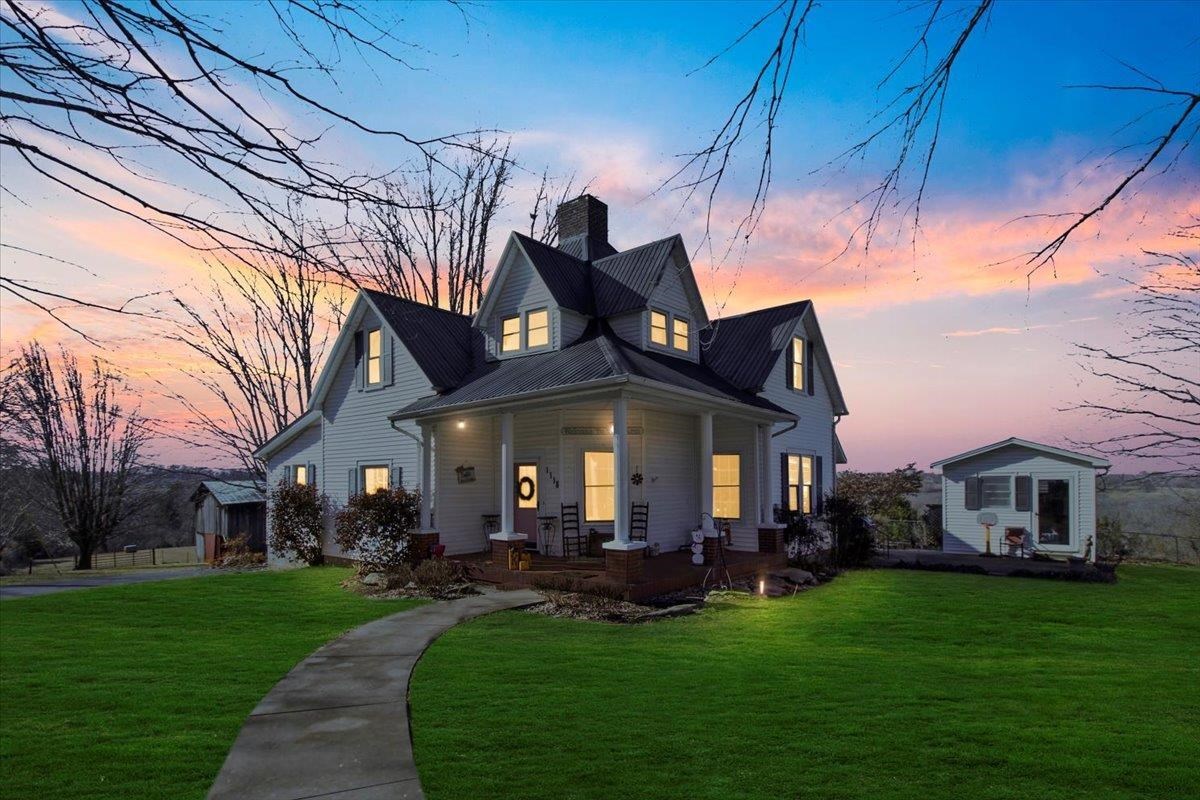 1118 Halfway Rd, Scottsville, KY 42164 | Redfin 1118 Halfway Rd, Scottsville, KY 42164 | Redfin