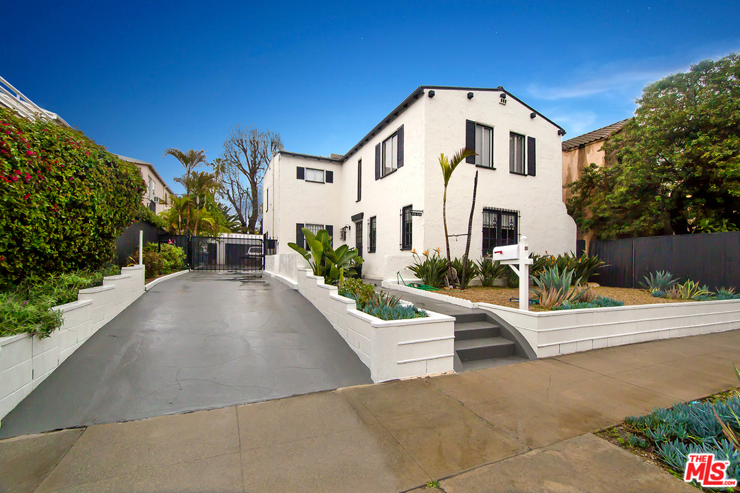 432 N Gardner St, Los Angeles, CA 90036 | Redfin 432 N Gardner St, Los Angeles, CA 90036 | Redfin