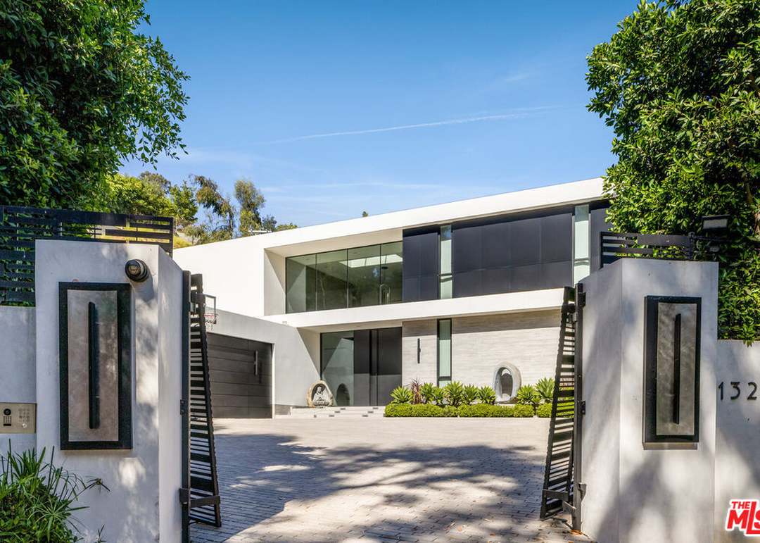 1320 Beverly Grove Pl, Beverly Hills, CA 90210 | MLS# 25511677 | Redfin 1320 Beverly Grove Pl, Beverly Hills, CA 90210 | MLS# 25511677 | Redfin