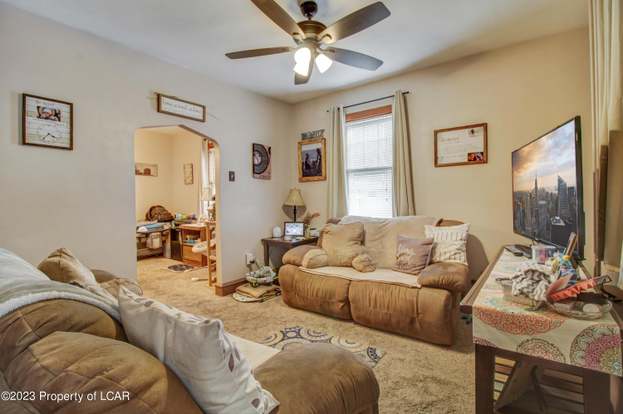 19 Spruce St, West Hazleton, PA 18202 | MLS# 23-5409 | Redfin 19 Spruce St, West Hazleton, PA 18202 | MLS# 23-5409 | Redfin