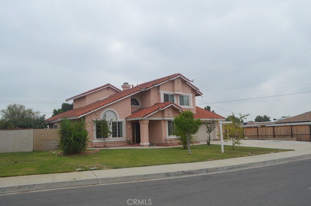 1092 S Vista Ave, Rialto, CA 92376 | Redfin 1092 S Vista Ave, Rialto, CA 92376 | Redfin