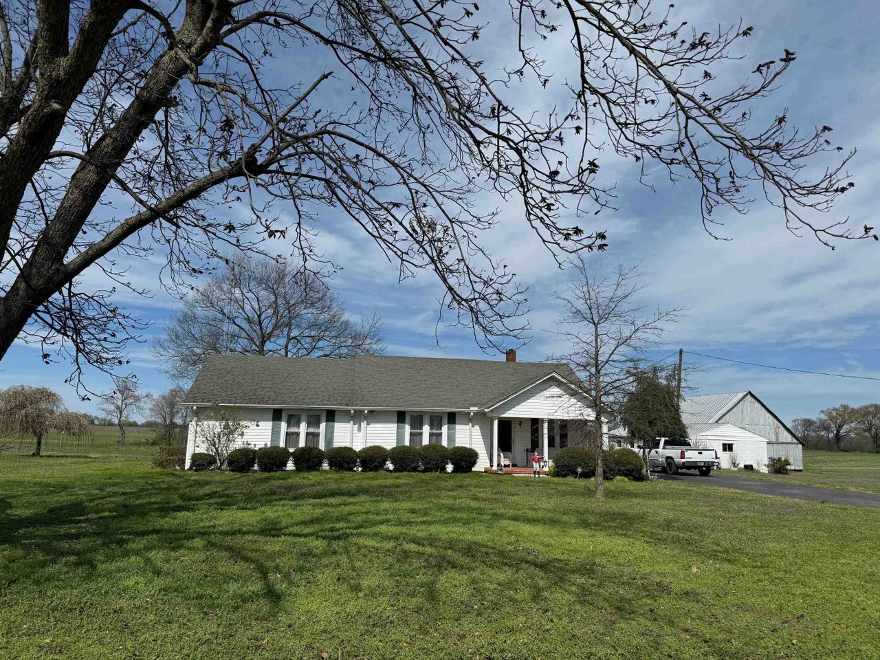 764 Webb Rd, Newbern, TN 38059 | MLS# 241508 | Redfin 764 Webb Rd, Newbern, TN 38059 | MLS# 241508 | Redfin