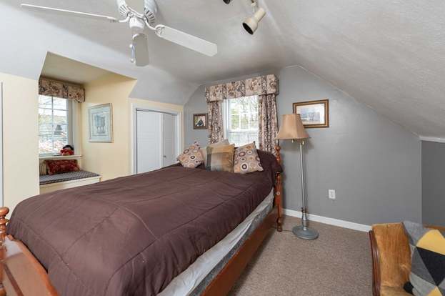76 Elm St Norton Ma 02766 Mls 72325008 Redfin