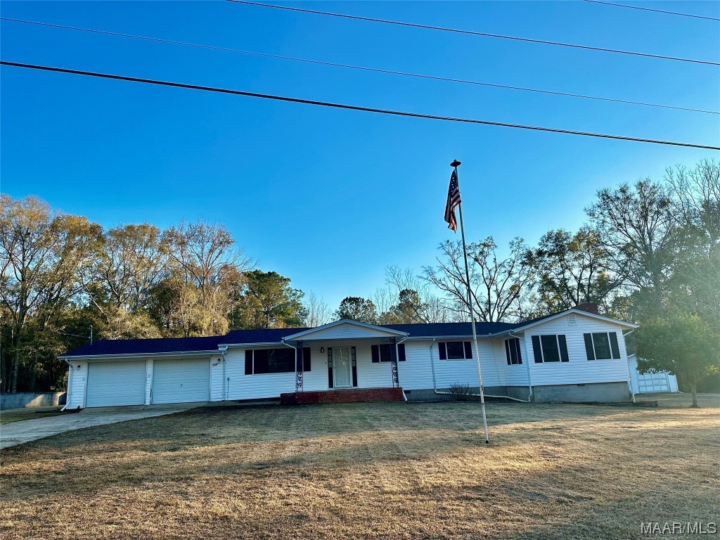 218 County Road 600, Enterprise, AL 36330 | Redfin 218 County Road 600, Enterprise, AL 36330 | Redfin