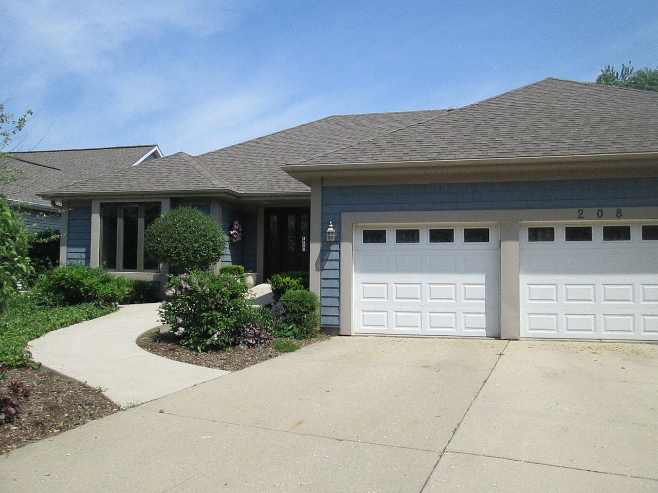 208 W Belvidere Rd Grayslake Il 60030 Redfin