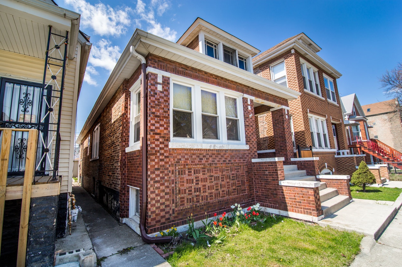 4550 S Francisco Ave, Chicago, IL 60632 | Redfin 4550 S Francisco Ave, Chicago, IL 60632 | Redfin