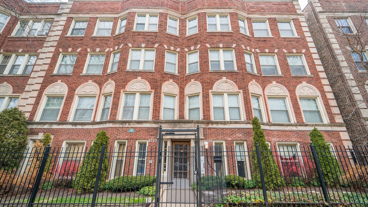 6127 N Hoyne Ave Unit 2N, Chicago, IL 60659 | Redfin 6127 N Hoyne Ave Unit 2N, Chicago, IL 60659 | Redfin