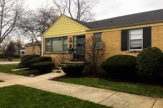 3639 CAROL St, SKOKIE, IL 60076 | Redfin 3639 CAROL St, SKOKIE, IL 60076 | Redfin