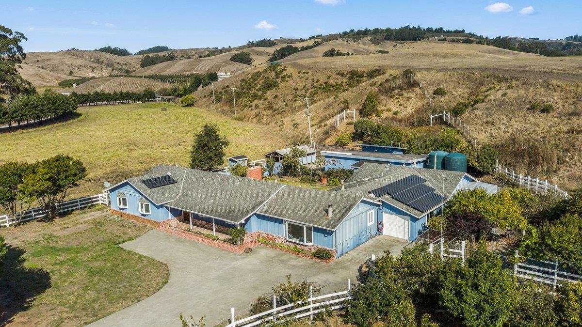 486 Stage Rd, PESCADERO, CA 94060 | MLS# ML81945135 | Redfin 486 Stage Rd, PESCADERO, CA 94060 | MLS# ML81945135 | Redfin