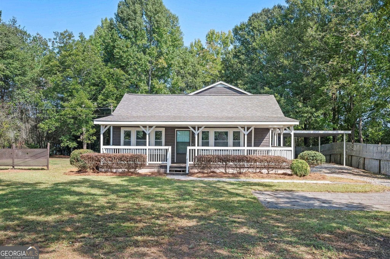 245 Club Dr Locust Grove Ga 30248 Mls 20166011 Redfin