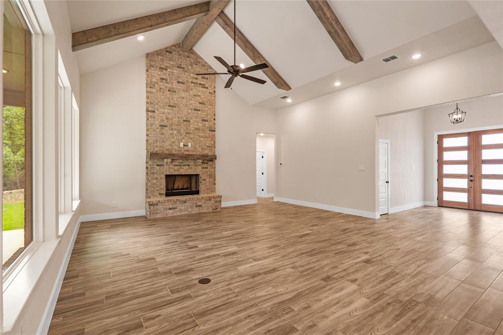 1028 Twin Creeks Dr Weatherford Tx 76088 Mls 20509685 Redfin