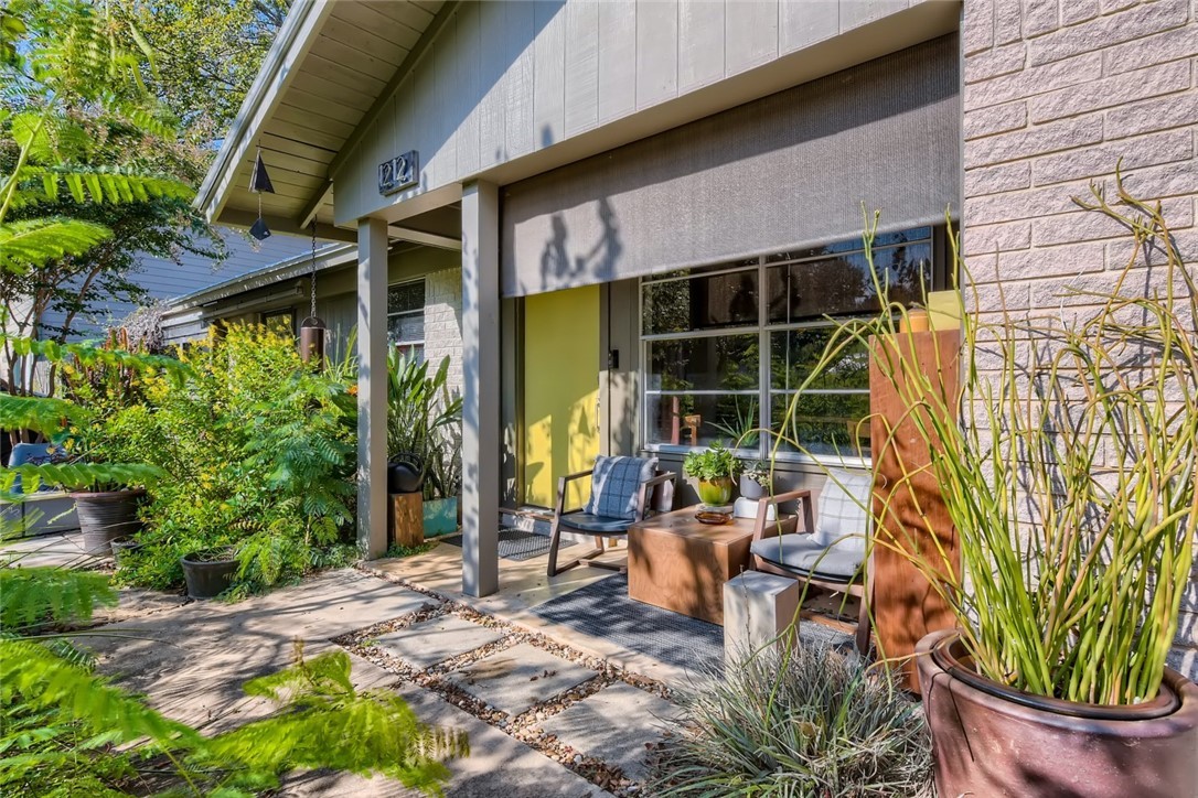 1212 Arthur Stiles Rd, Austin, TX 78721 | Redfin 1212 Arthur Stiles Rd, Austin, TX 78721 | Redfin